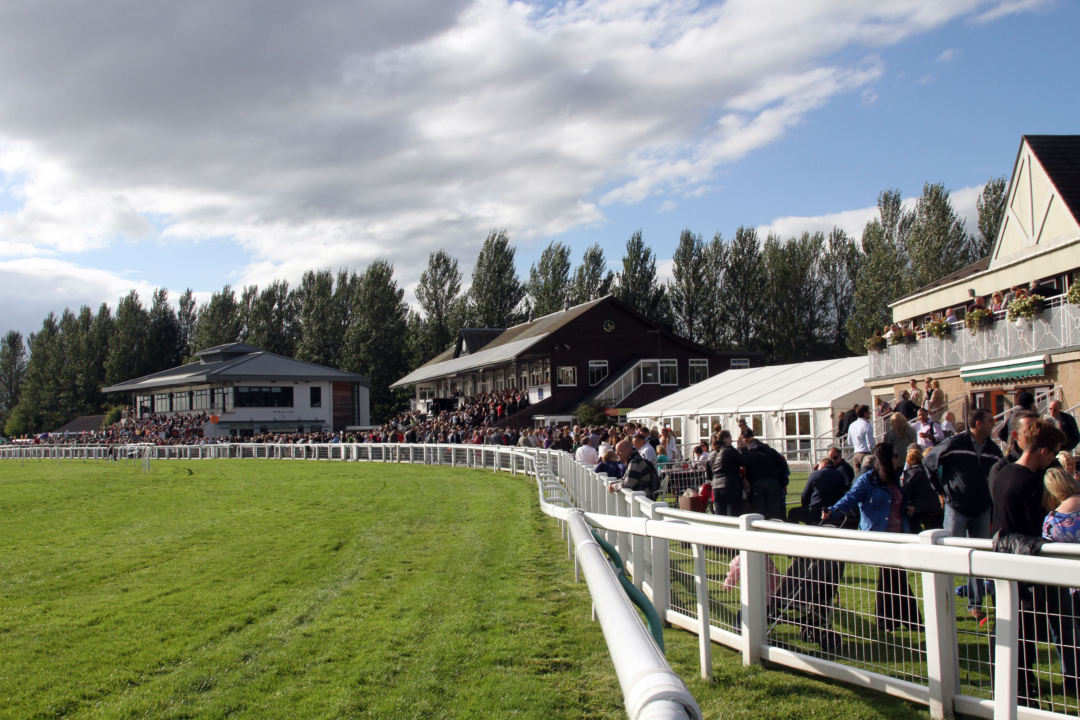 A Trainer Is Sending A Runner On A 762 Mile Round Trip To Perth | The ...